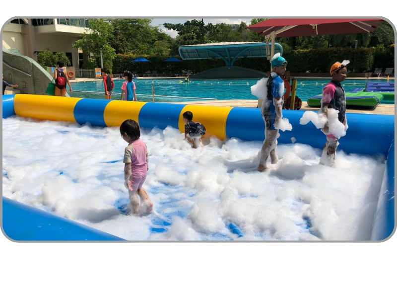 Snow Machine: Make Your Christmas Party Magical with it! - CarnivalGuru